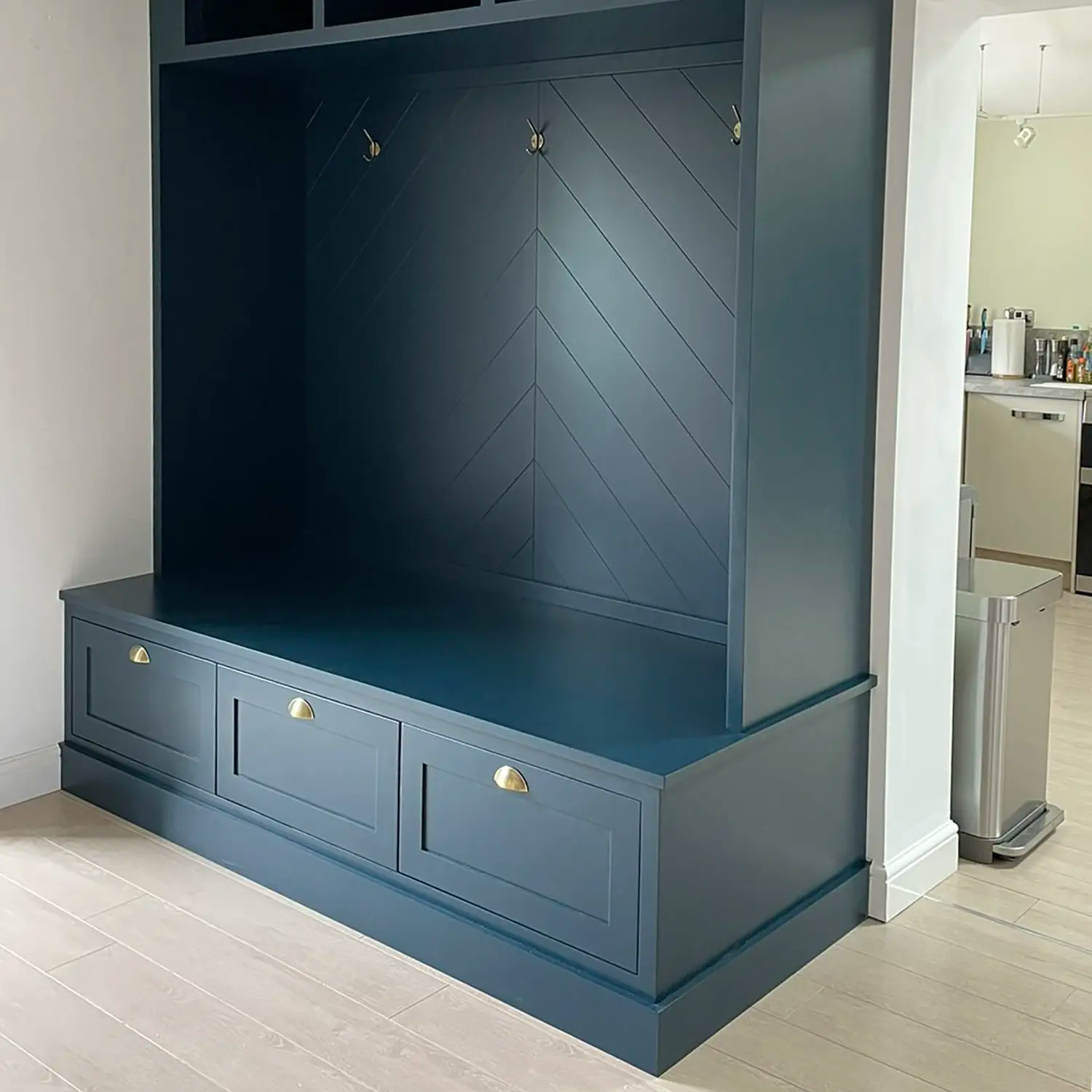 Fitted Utility and Boot Room Furniture UK – Cobwebs
